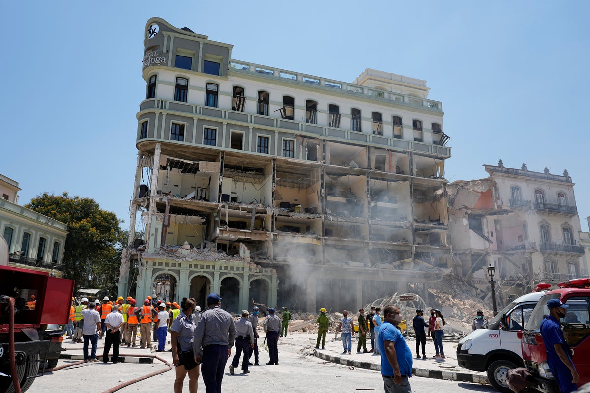 Ocho muertos y numerosos heridos tras una fuerte explosión que arrasa ...