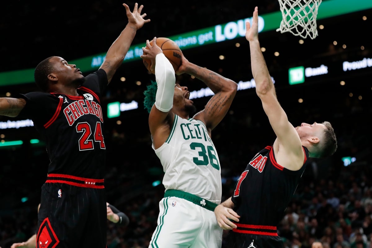 Tatum anota 36, Celtics remontan y vencen 123-119 a Bulls | Independent ...