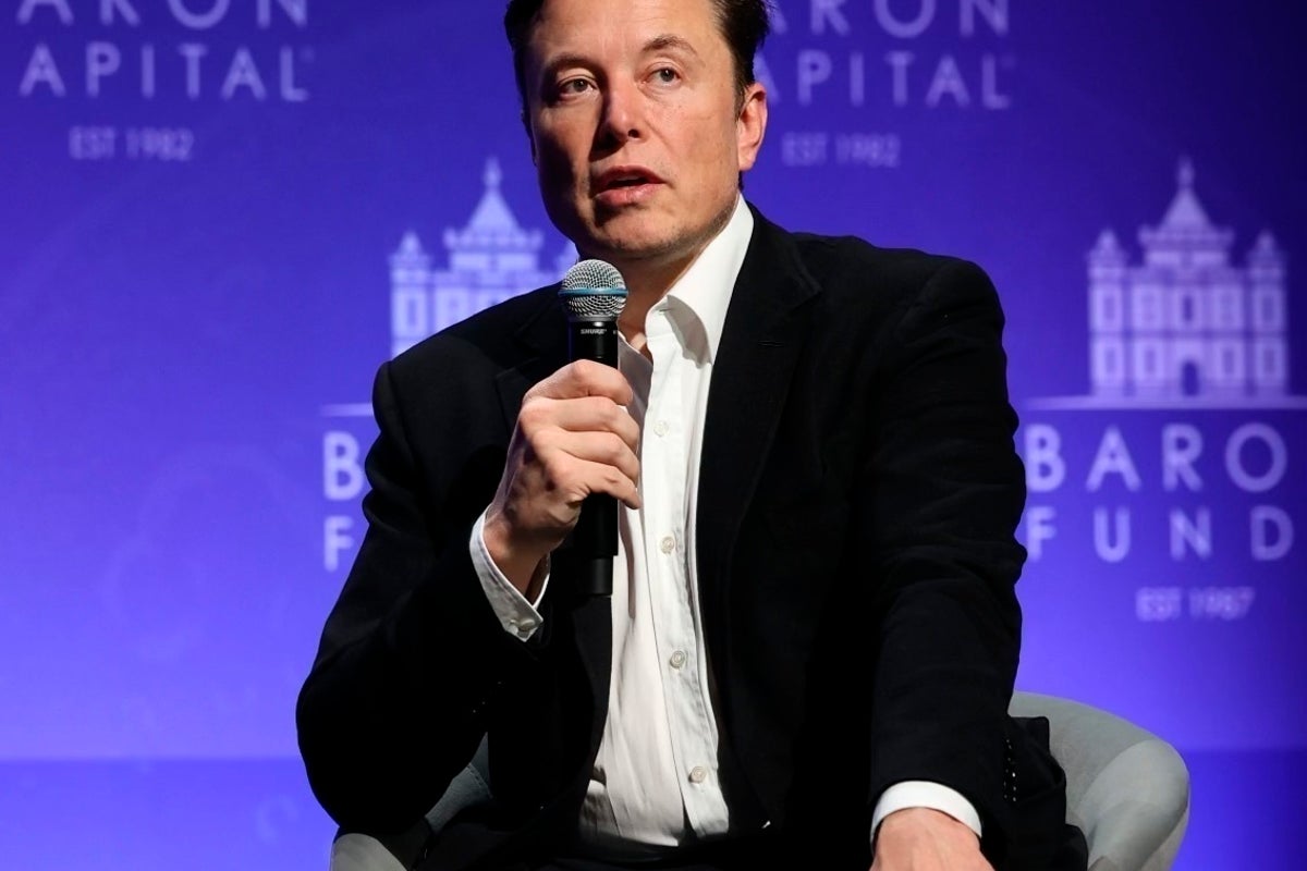 Twitter lanza suscripción de 8 dólares al mes con marca azul ...