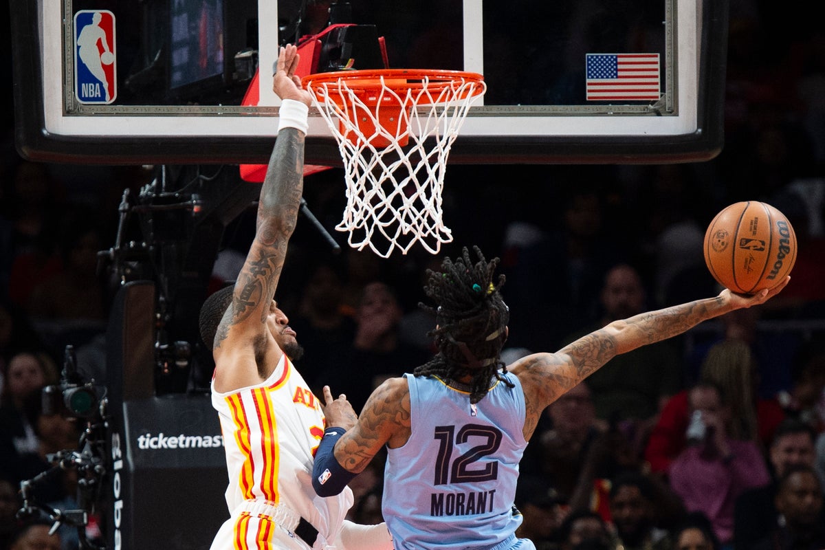 Grizzlies resisten y vencen a Hawks, con 27 puntos de Morant | Independent Español