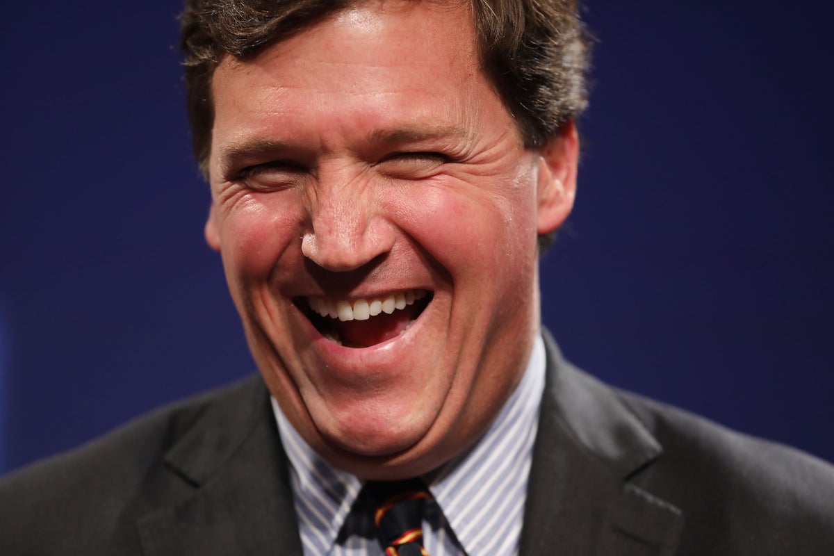 Tucker Carlson anuncia “nueva versión” de su programa que se ...