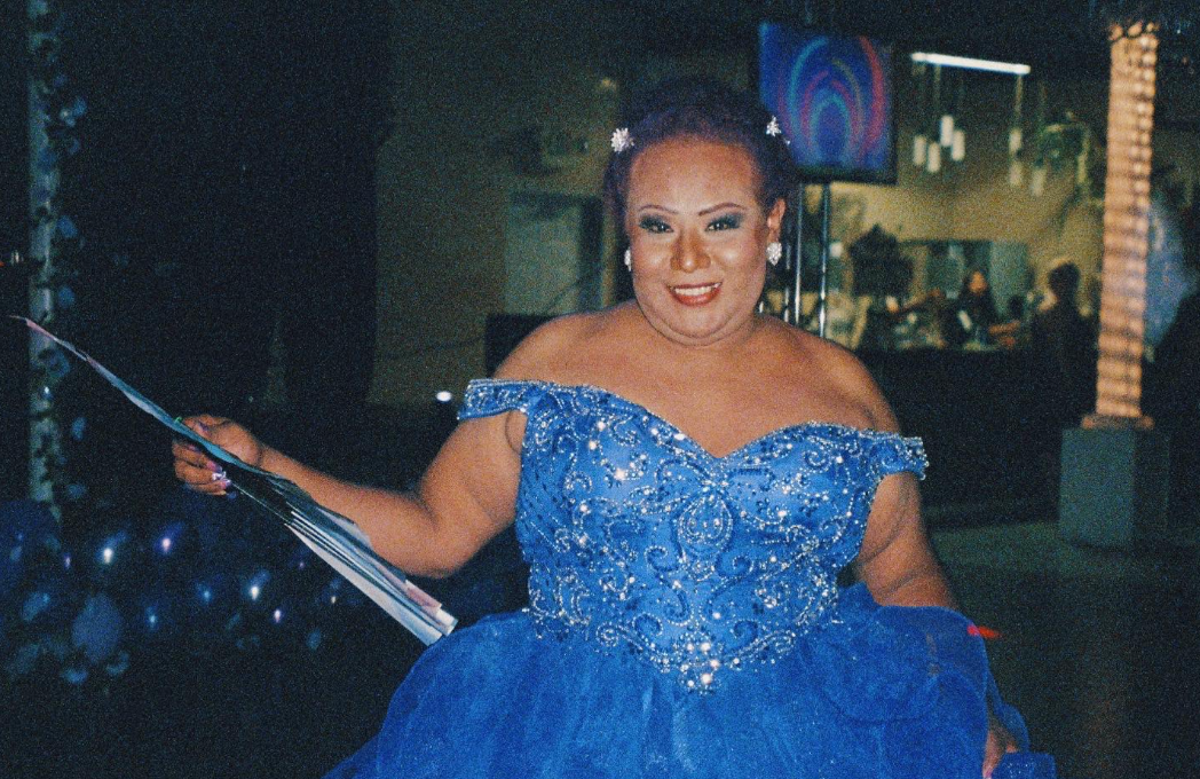 Mujeres trans mexicanas celebran la fiesta de quince años que nunca ...