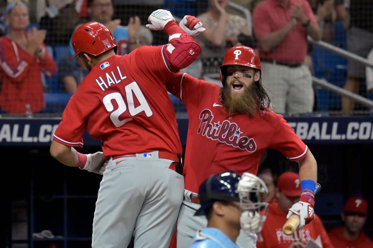 Filis completan la barrida al superar por 3-1 en la 11ma a los Rays ...