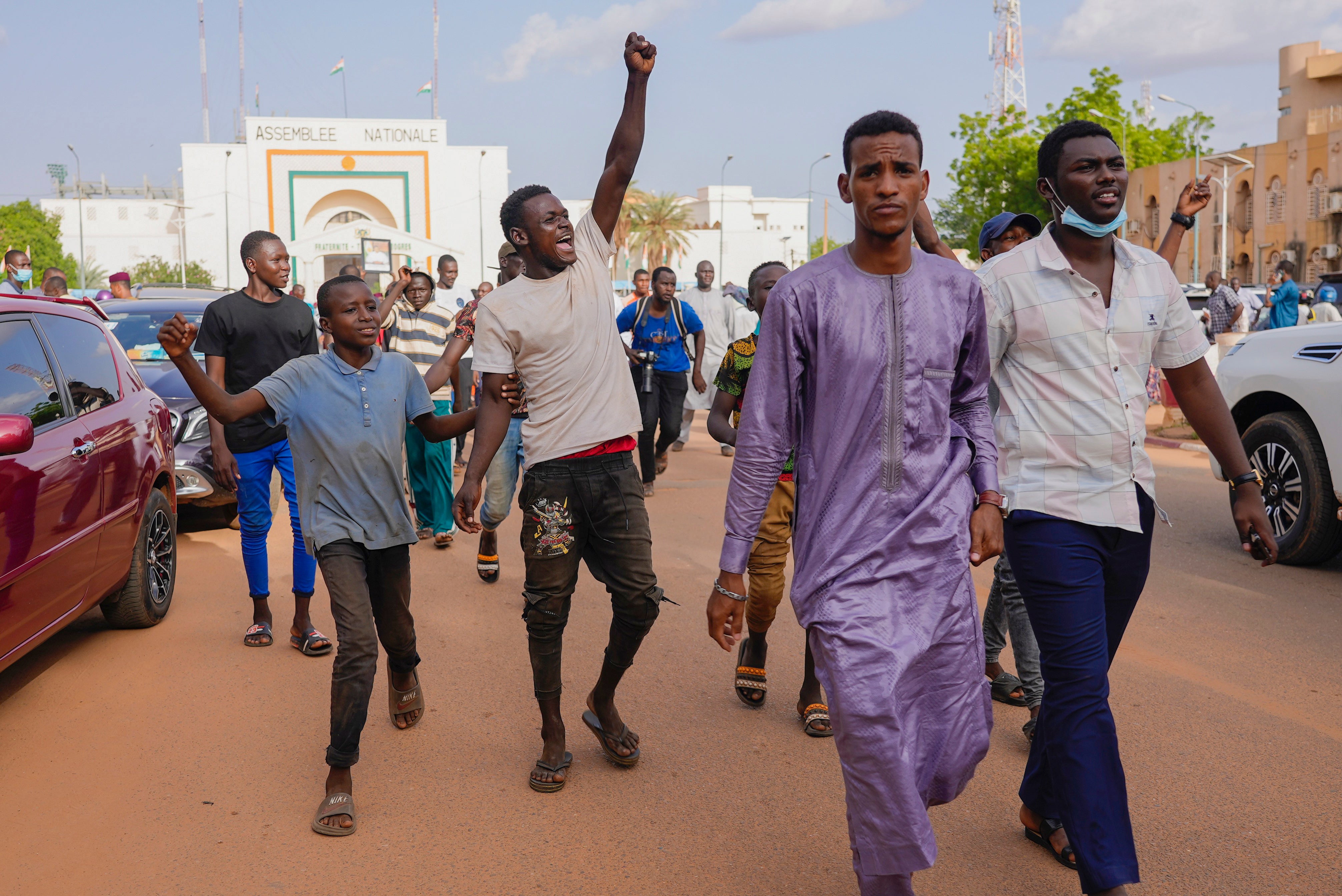AP EXPLICA: Motivos del intento de golpe de Estado en Niamey | Independent Español