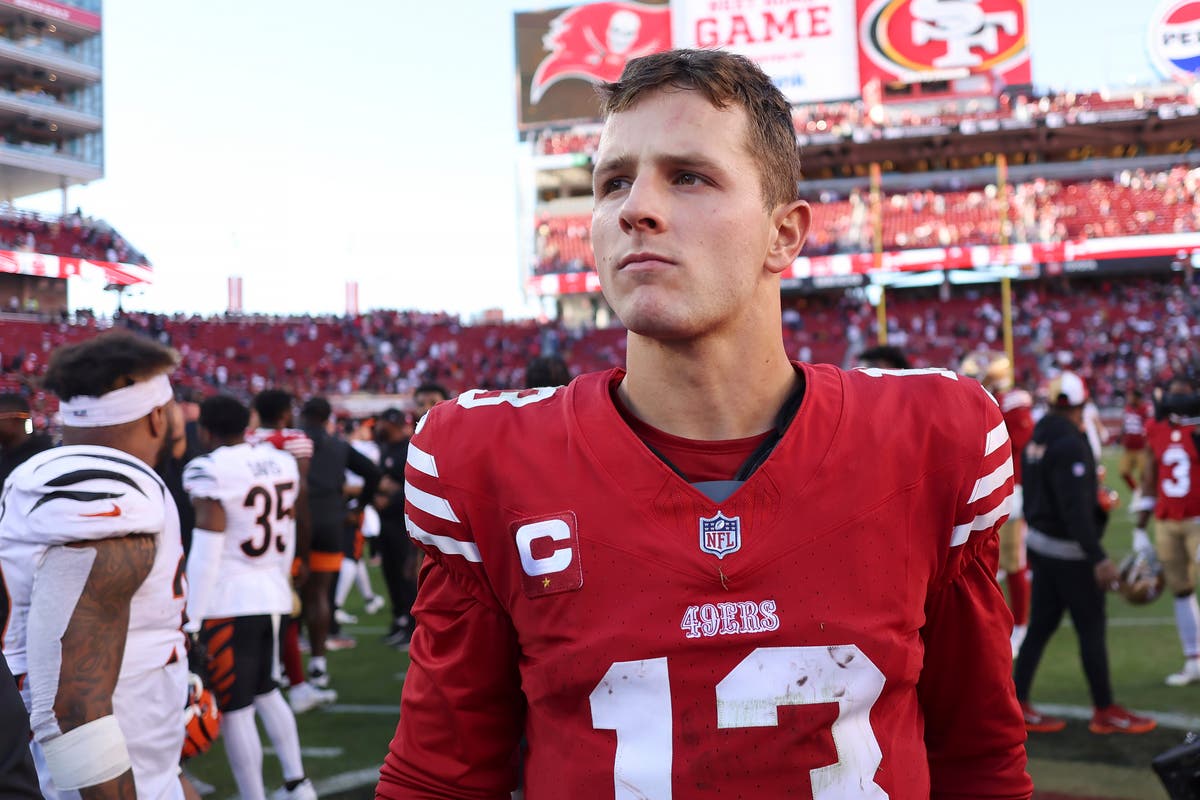 Purdy promete ser 'inteligente con el balón', tras 5 intercepciones con ...