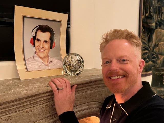 Una foto del elenco de ‘Modern Family’ desata temores sobre la salud de ...