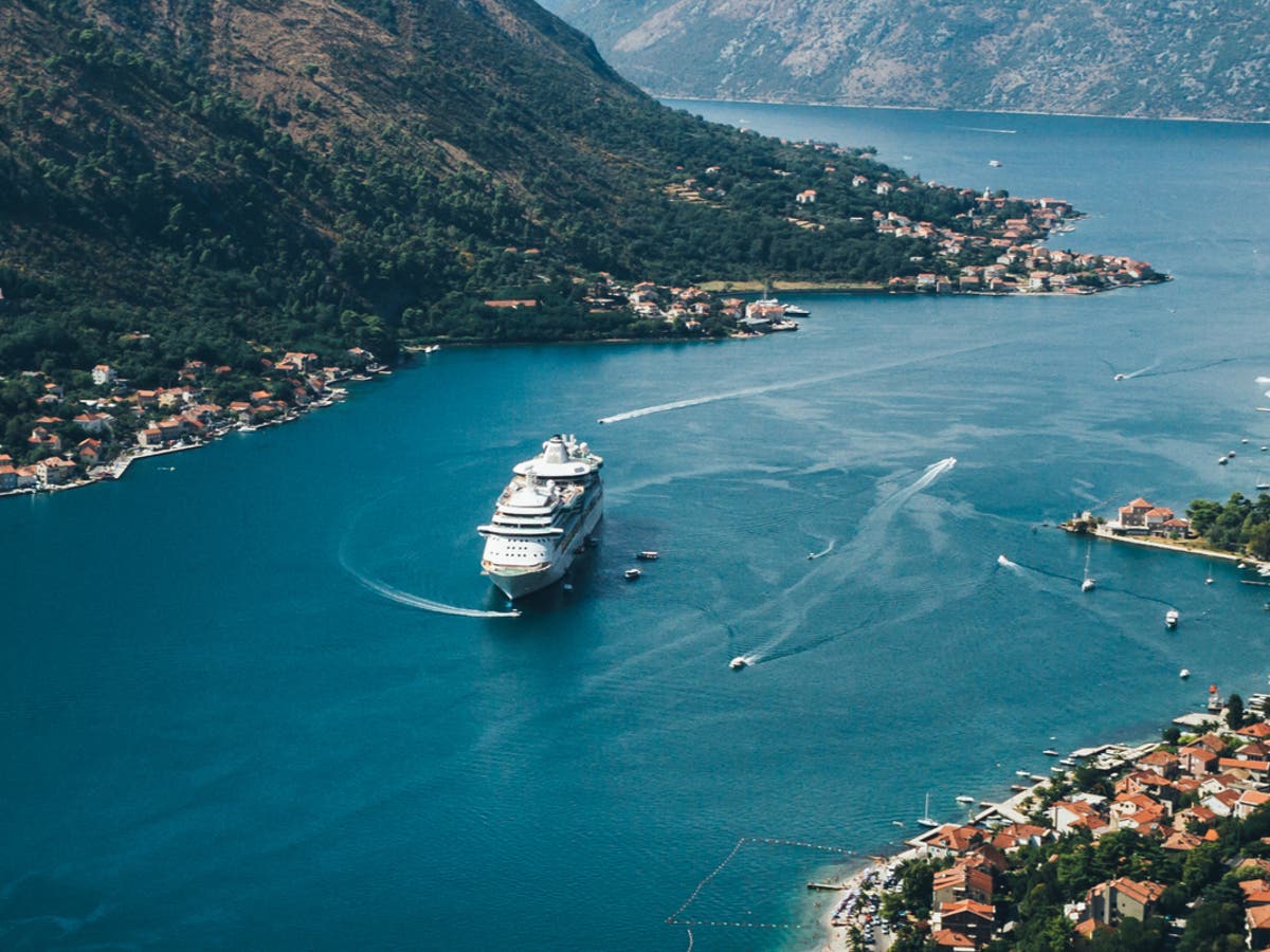 A pocas horas de zarpar, cancelan crucero que ofrecía dar la vuelta al ...