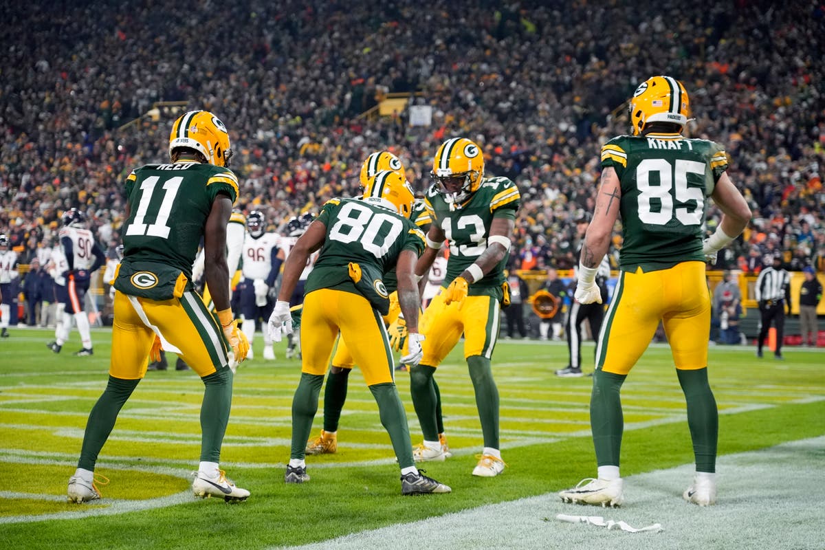 Love responde en la victoria de Packers por 17-9 sobre Bears para ...