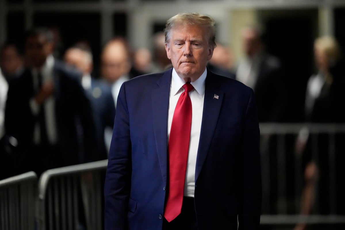 Fiscales piden a juez imponer orden mordaza contra Trump | Independent ...