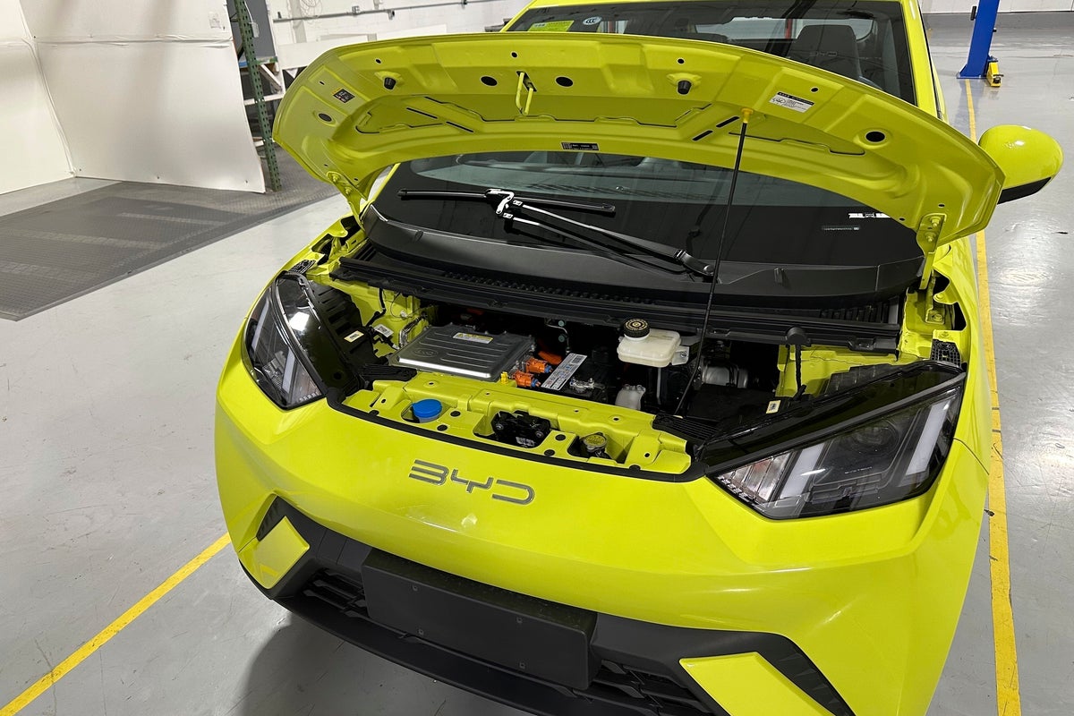 Preocupa a industria automotriz de EEUU potencial llegada de EV chinos de bajo precio desde ...