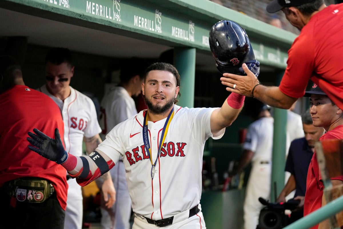 Houck limita a Atléticos a 2 hits en 6 innings para que Medias Rojas ...
