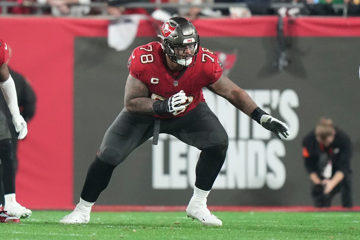 Wirfs pacta extensión contractual con Bucs por cifra récord de 140,63 ...