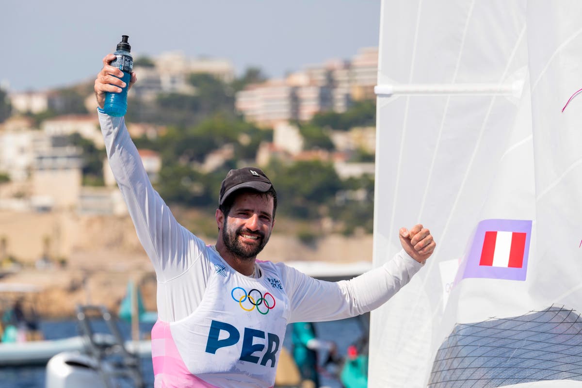 Peruano Peschiera consigue bronce en el dingui de la vela olímpica ...