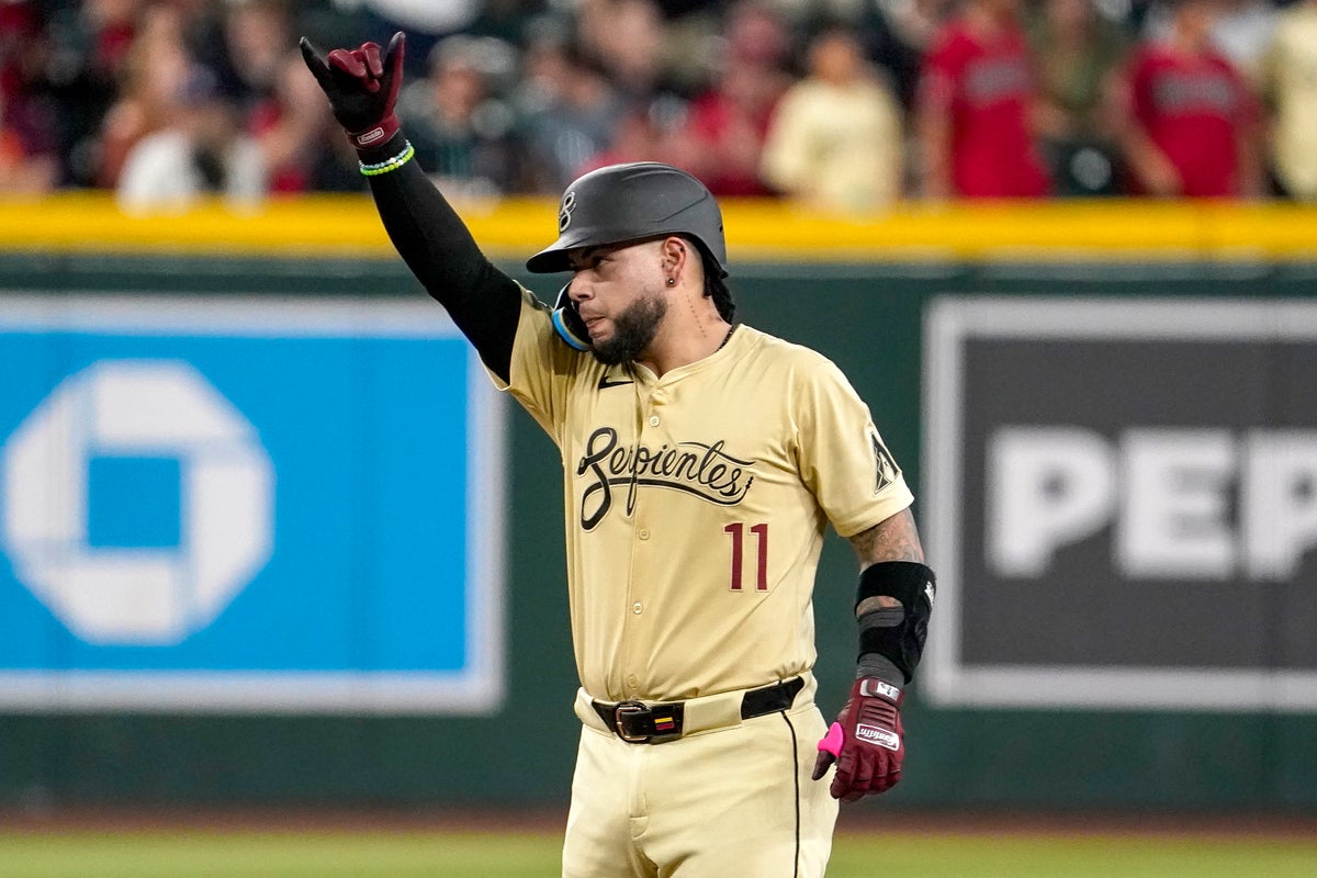 Walker logra 2 jonrones y Diamondbacks blanquean 6-0 a Rangers ...