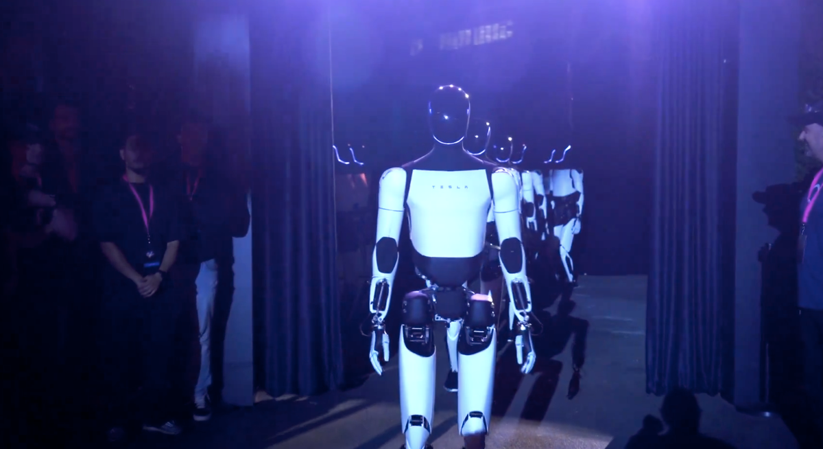 La espeluznante confesión de Optimus, el nuevo robot de Tesla de Elon ...