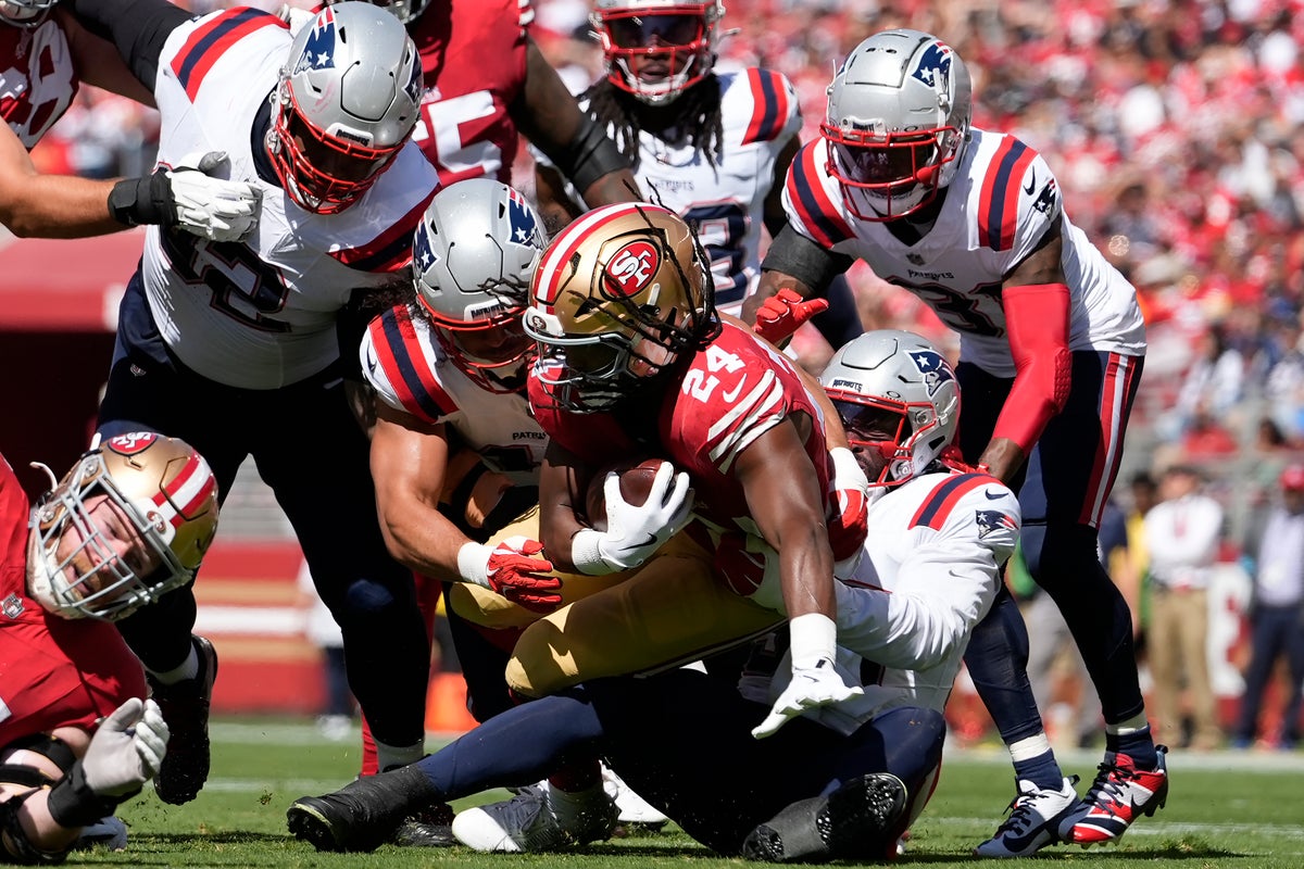 Chiefs adquieren a Josh Uche de Patriots por selección de sexta ronda ...