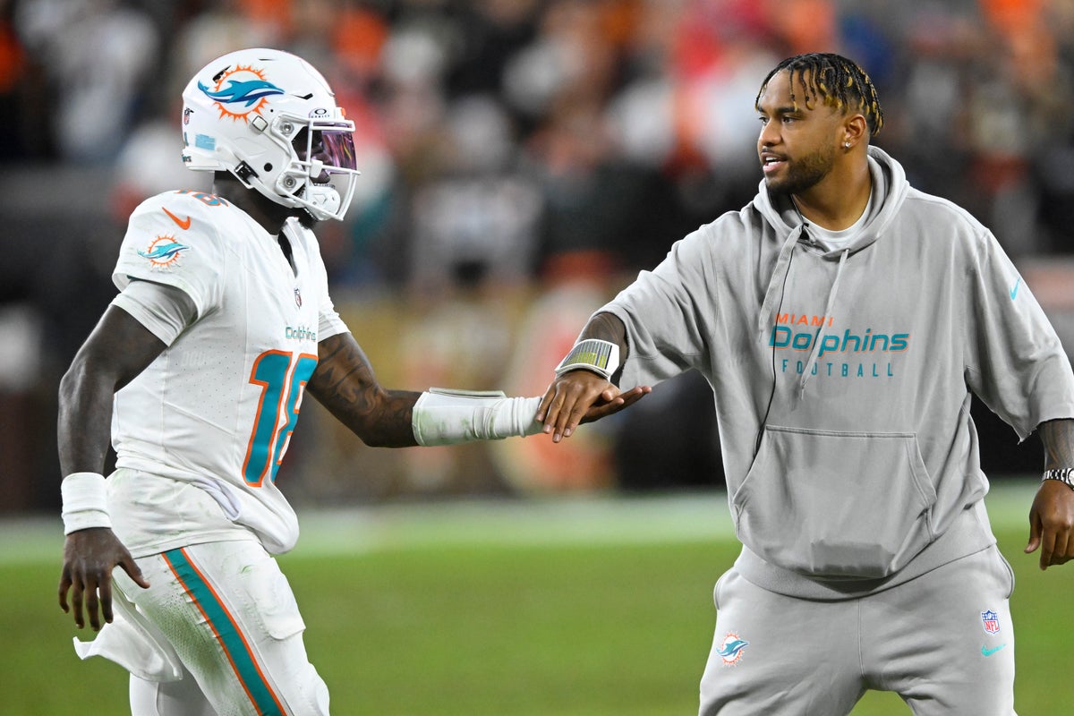 Tagovailoa probablemente no juegue contra los Jets; Huntley apunta a su ...