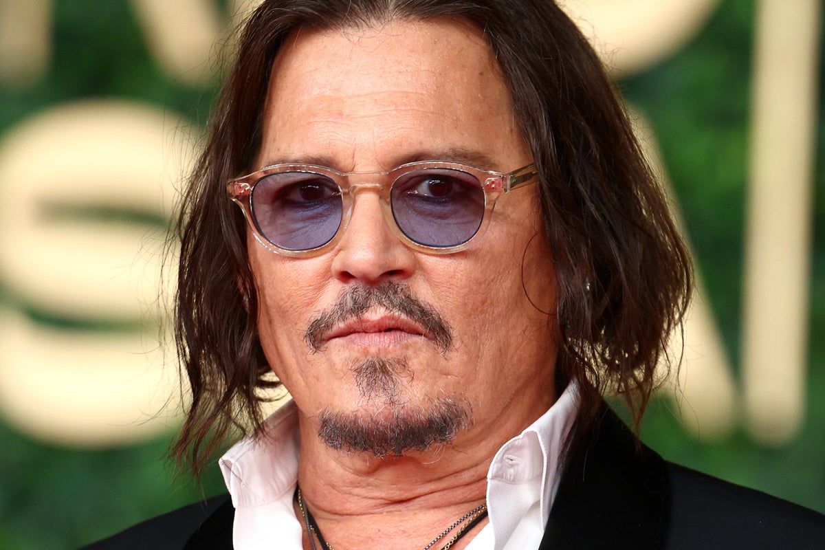 Johnny Depp lanza una advertencia a sus fans en una preocupante ...