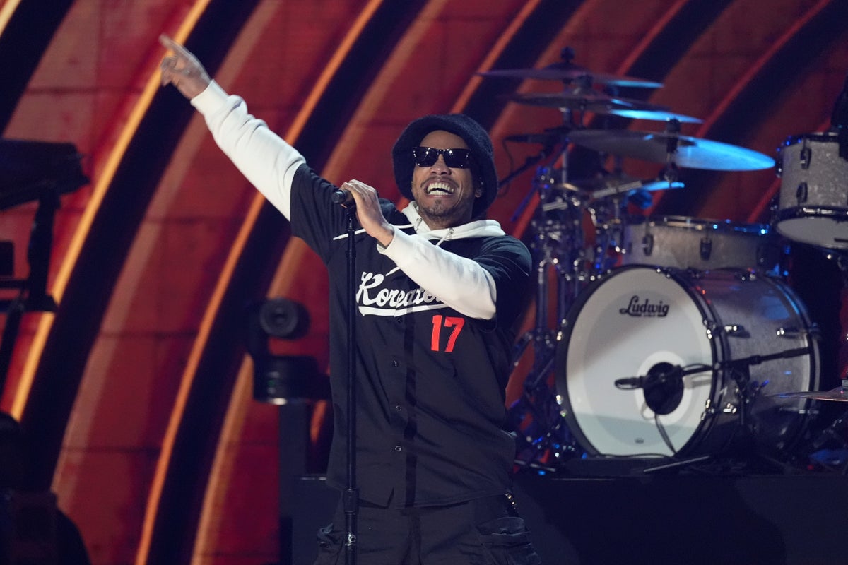 Los mejores momentos del concierto benéfico FireAid | Independent Español