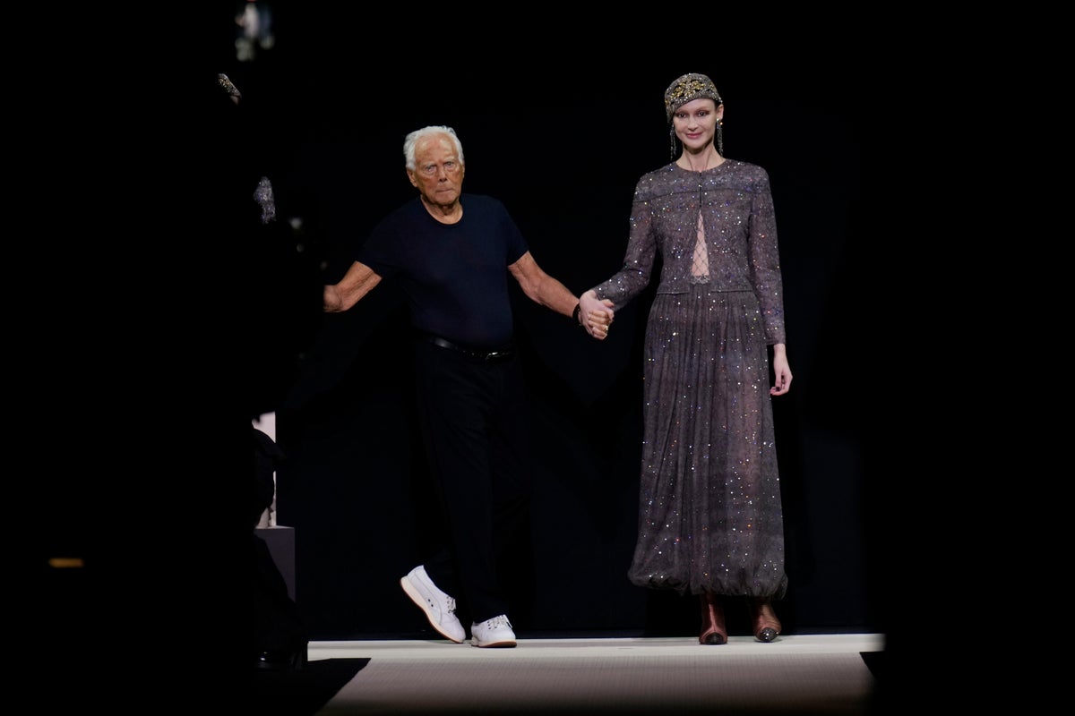 La nueva colección de Giorgio Armani explora las raíces de la marca en ...