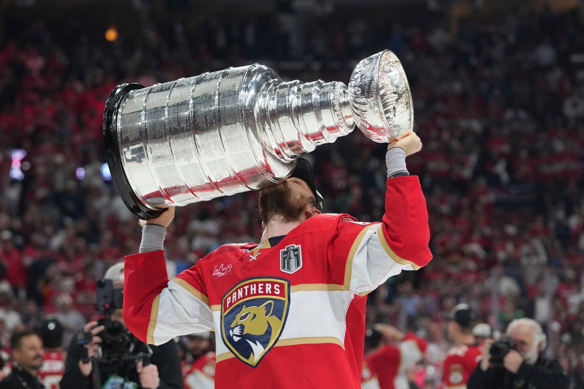 Panthers repiten como campeones de la Copa Stanley, al vencer a los ...