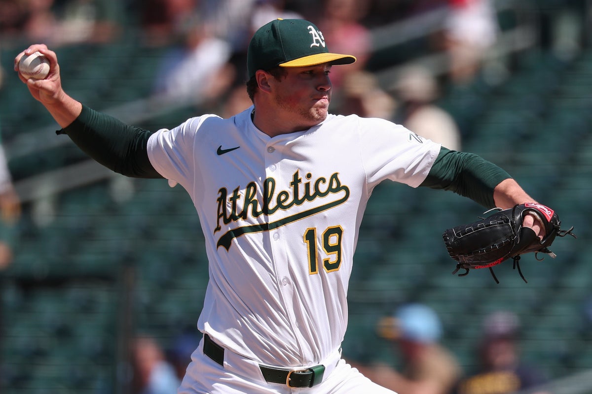 Padres adquieren a Mason Miller y Azulejos a Shane Bieber en últimas ...