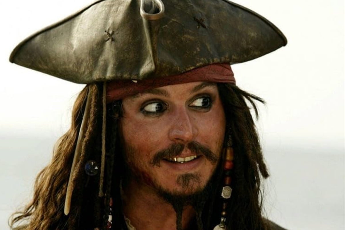 Orlando Bloom comparte su opinión sobre el regreso de Johnny Depp a ...