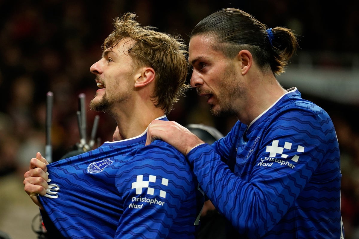 Everton vence 1-0 al Man United pese a quedarse con un hombre menos ...